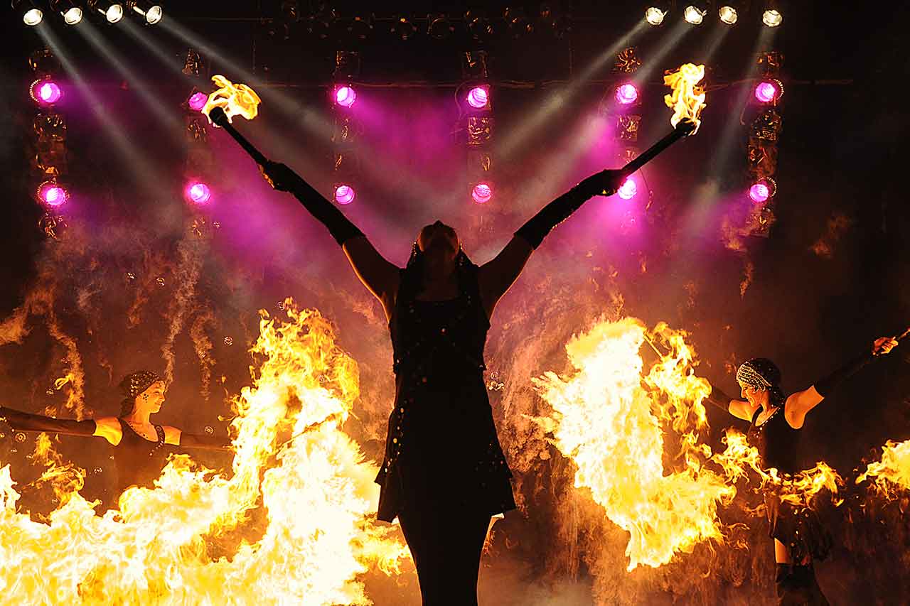 Feuershow. Das Original seit über 20 Jahren 🔥 | FIREDANCER